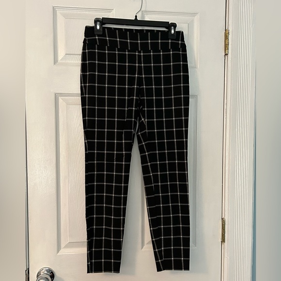 INC International Concepts | Pants & Jumpsuits | Inc Black And White ...